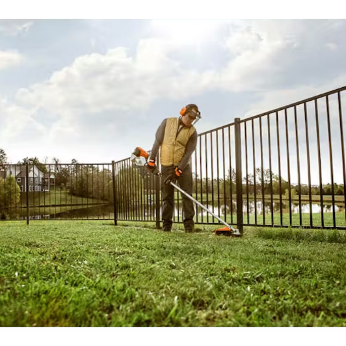 STIHL FS 131 R Gas Powered String Trimmer